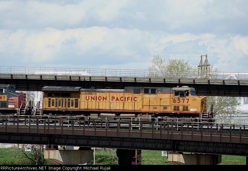 UP 6577